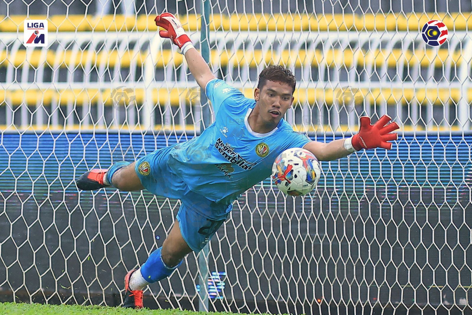 Malaysian Football League - BAGAI SIRIH PULANG KE GAGANG, SIKH IZHAN ...